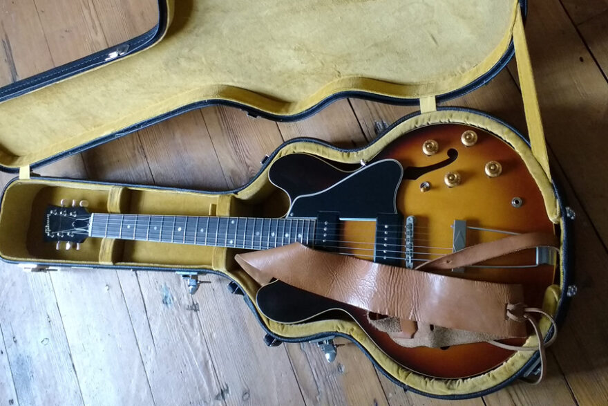 Relining a Guitar Case – Manchester Guitar Tech